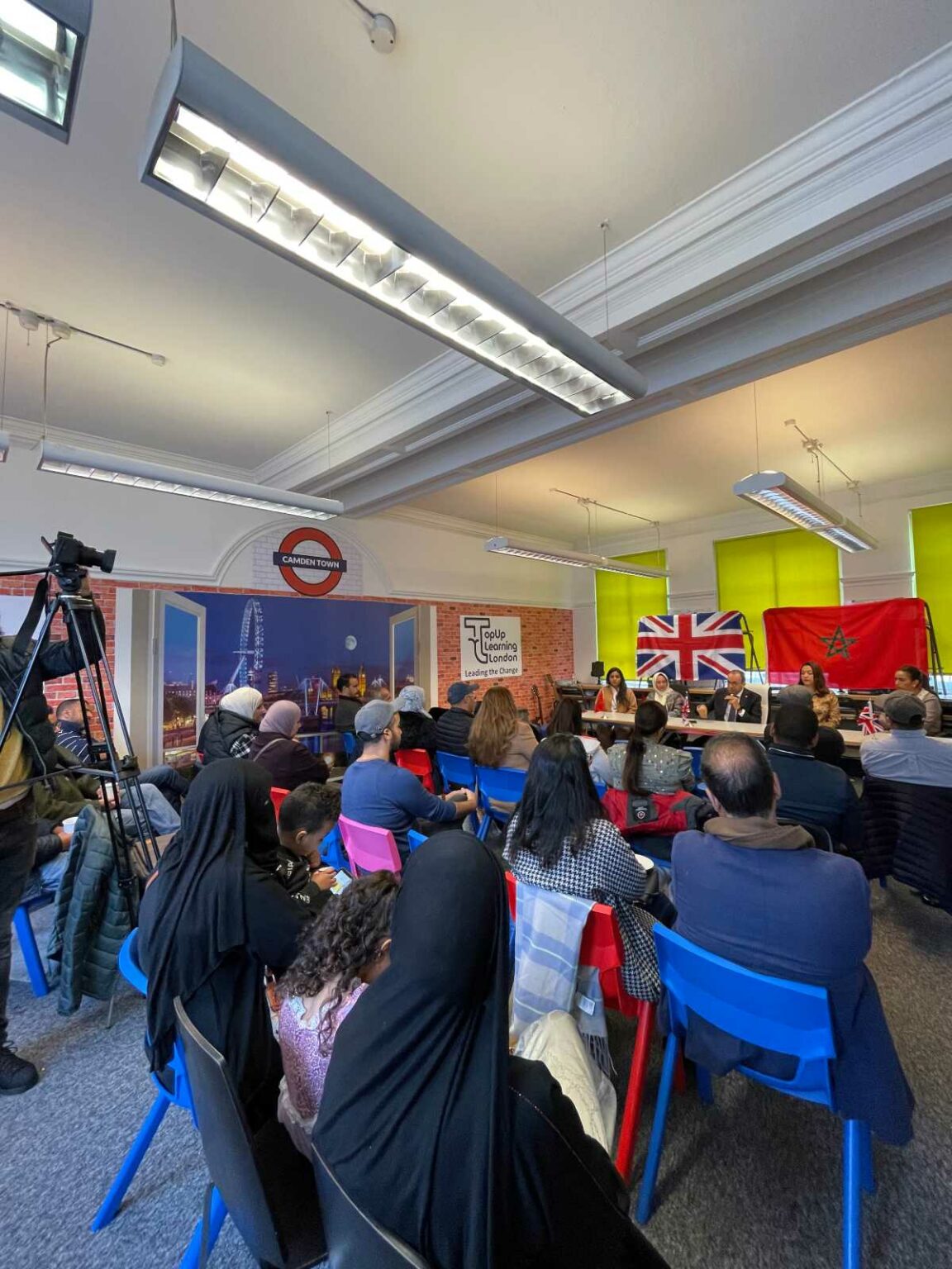 Study English in Camden London - TopUp Learning London (Tti)